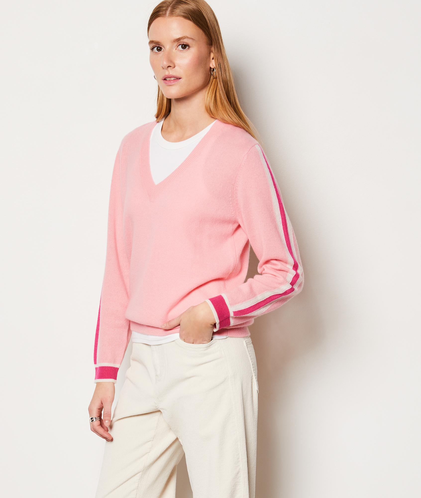 Pull col V cachemire patch FRANCE CORAIL - ETAM